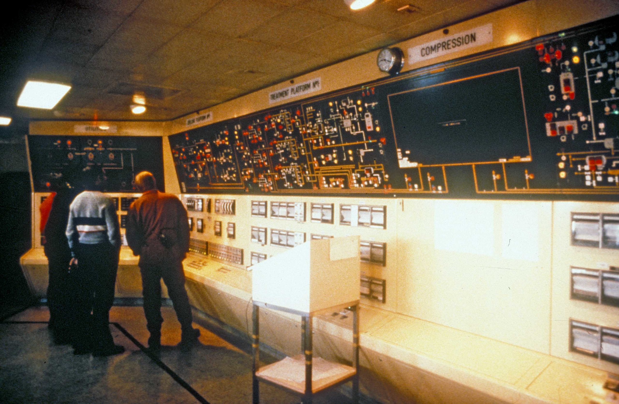 Control room – machinery on QP – Frigg